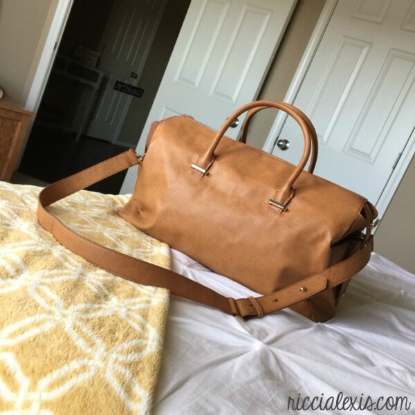 Airport Style ft. French Connection - ricci alexis